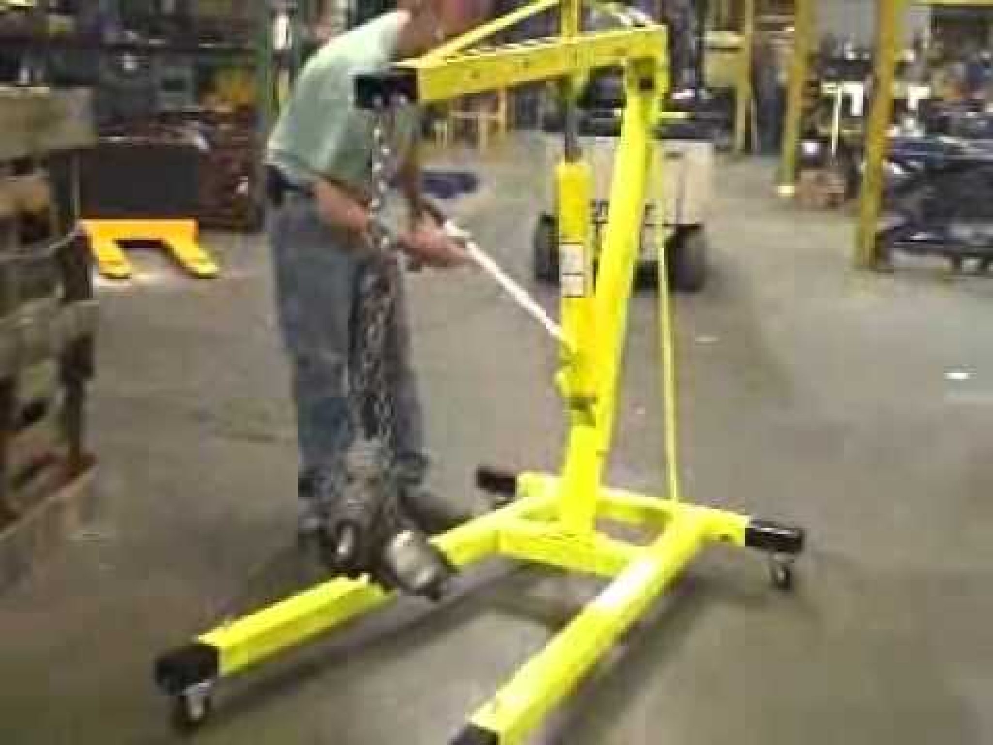 What Size Chain for Engine Hoist: Your Comprehensive Guide - Engine Hoist