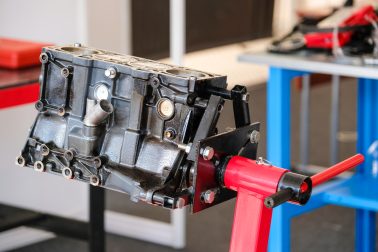 How to Mount an Engine to a Stand: 7 Step Guide to Engine Stand Use ...